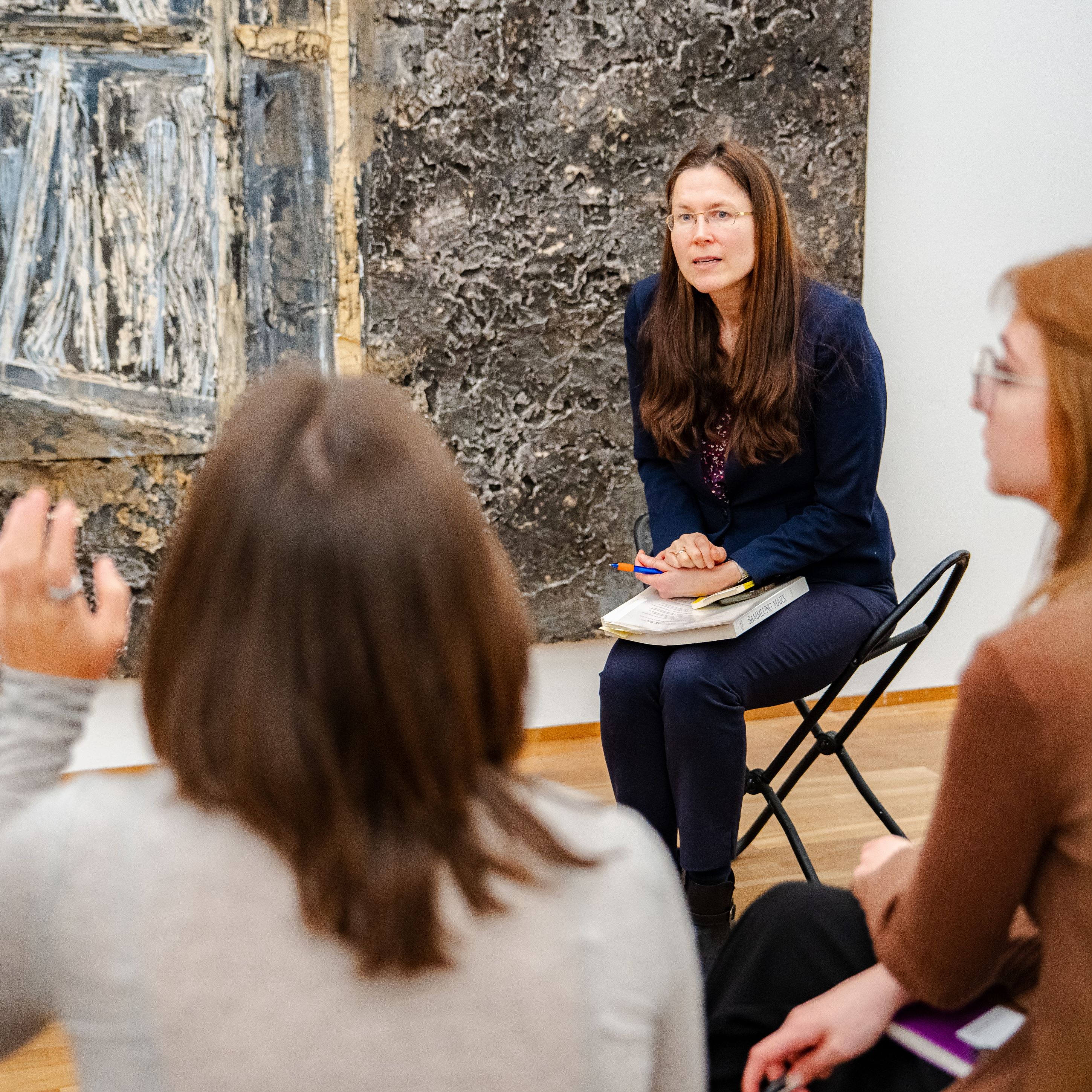 Berlin as a classroom: Aya Soika’s immersive Art History and Architecture class